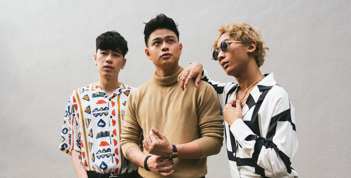 พูดคุยกับ brb. วงอาร์แอนด์บีสิงคโปร์เจ้าของเพลง "cool with it" และอีพีอัลบั้มชุดแรก relationshit ...