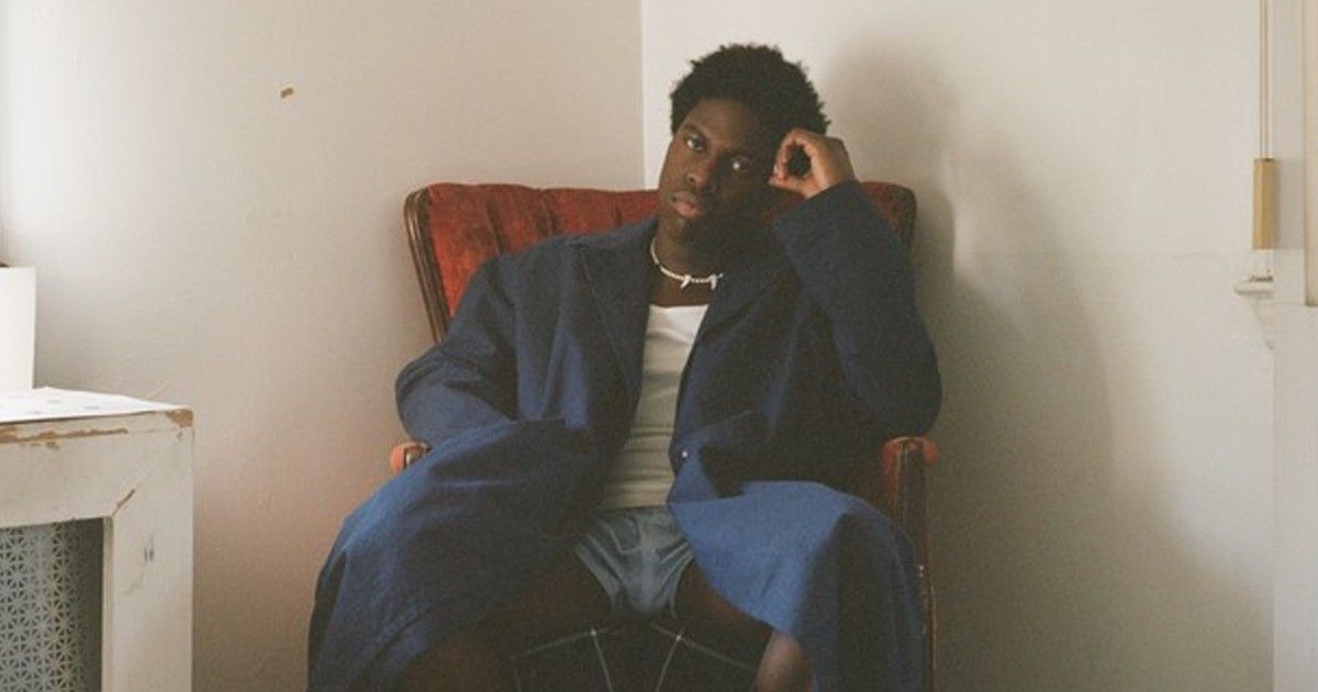 Daniel Caesar ปล่อยมิวสิกวิดีโอ "Do You Like Me" - เสพย์สากล